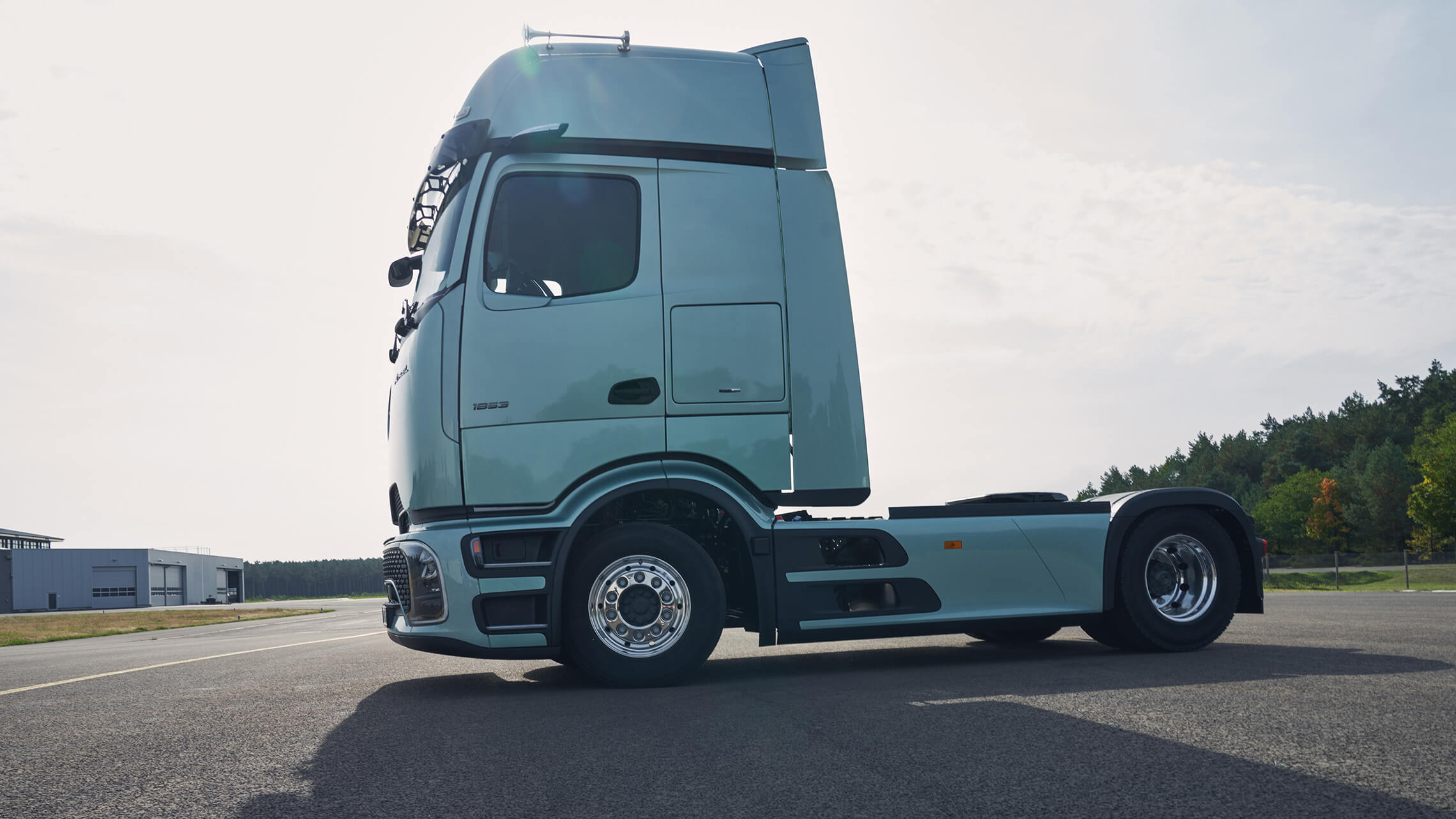 Actros L mit ProCabin von Mercedes-Benz Trucks | Merbag Holding GmbH